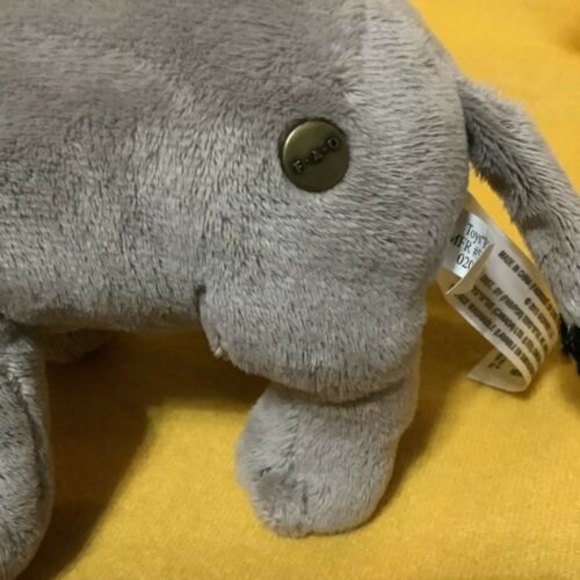 FAO Schwarz | Other | Fao Schwarz Gray Elephant Jumbo Large 24 And ...